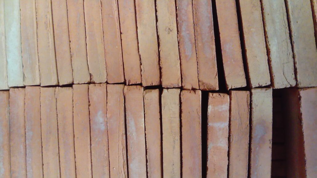 Thin Solid Hand made Bricks - Terracotta World