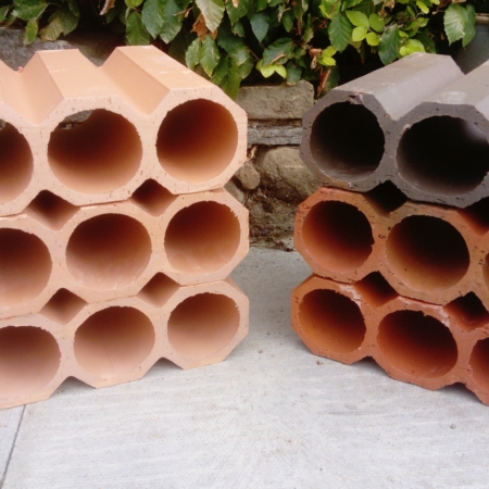 3 Hole Wine Rack - Terracotta World