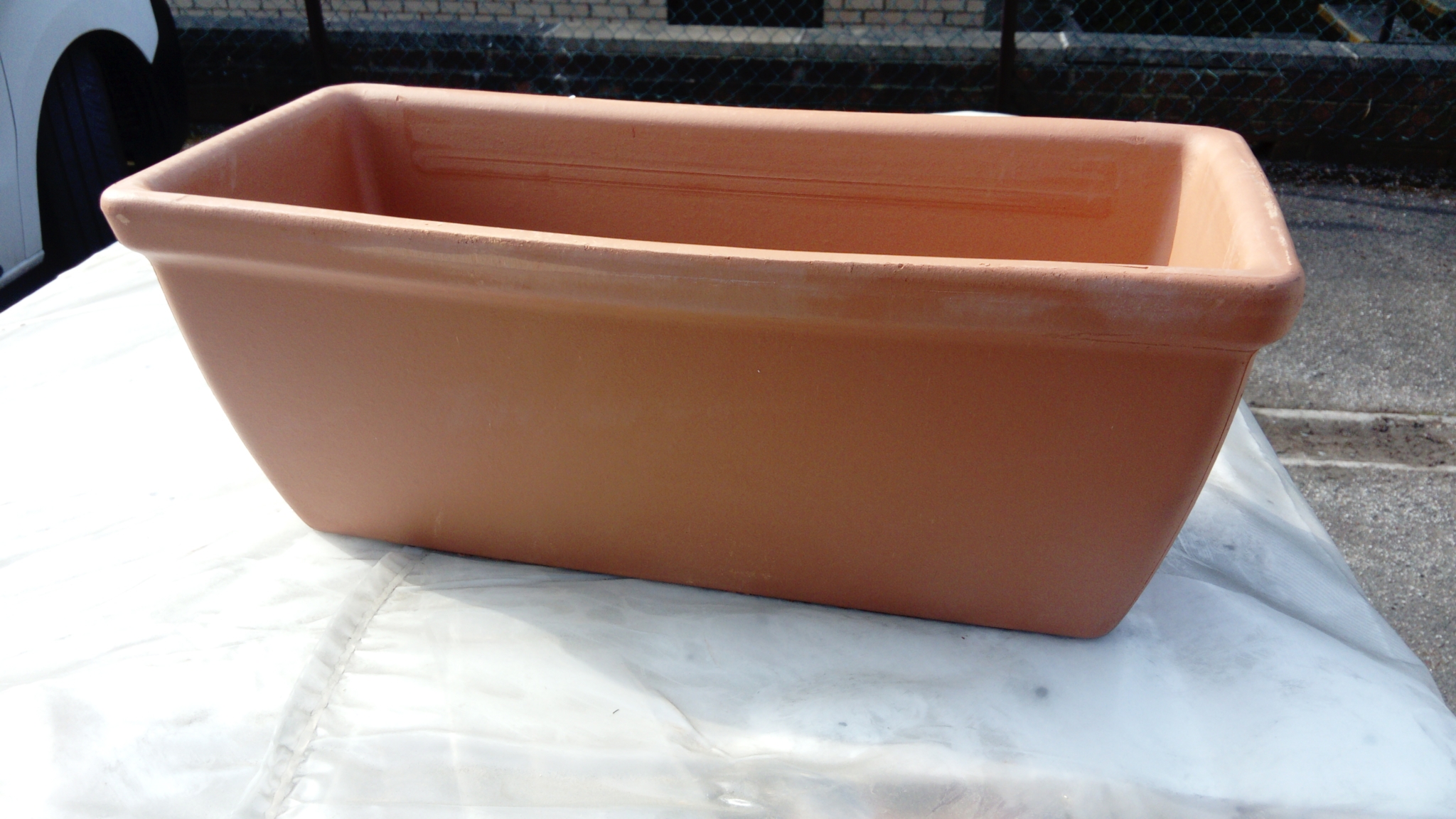 Trough Planters / Window Boxes - Terracotta World