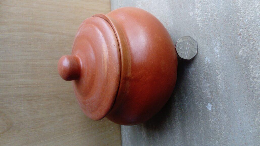 Unglazed Cooking Pots with Lid - Terracotta World